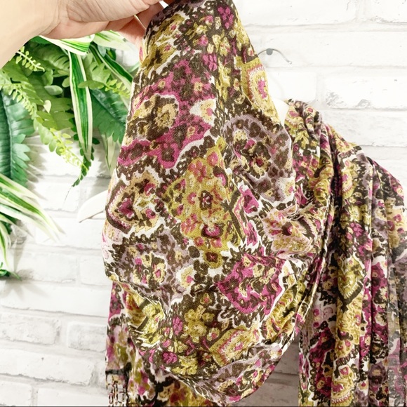 LOFT | Accessories | Loft Floral Lightweight Fringed Scarf | Poshmark